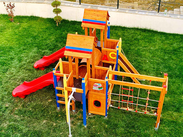 Library | Europe Playgrounds